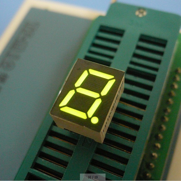 Stable Single Digit 7 Segment LED Display , Common Cathode 14.2mm Seven ...