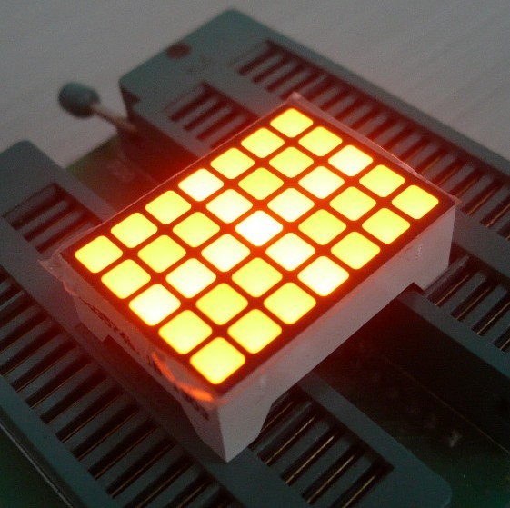 Yellow 14 Pins Square LED Matrix Screen , 5x7 LED Matrix Waterproof